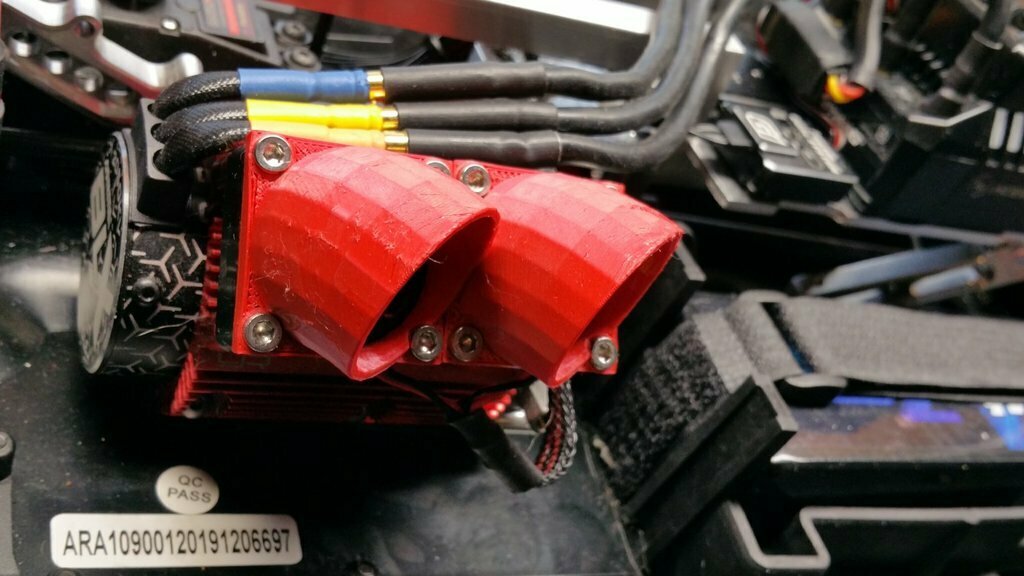 Free 3D file 30mm Slanted RC Fan Shroud・Model to download and 3D print・Cults